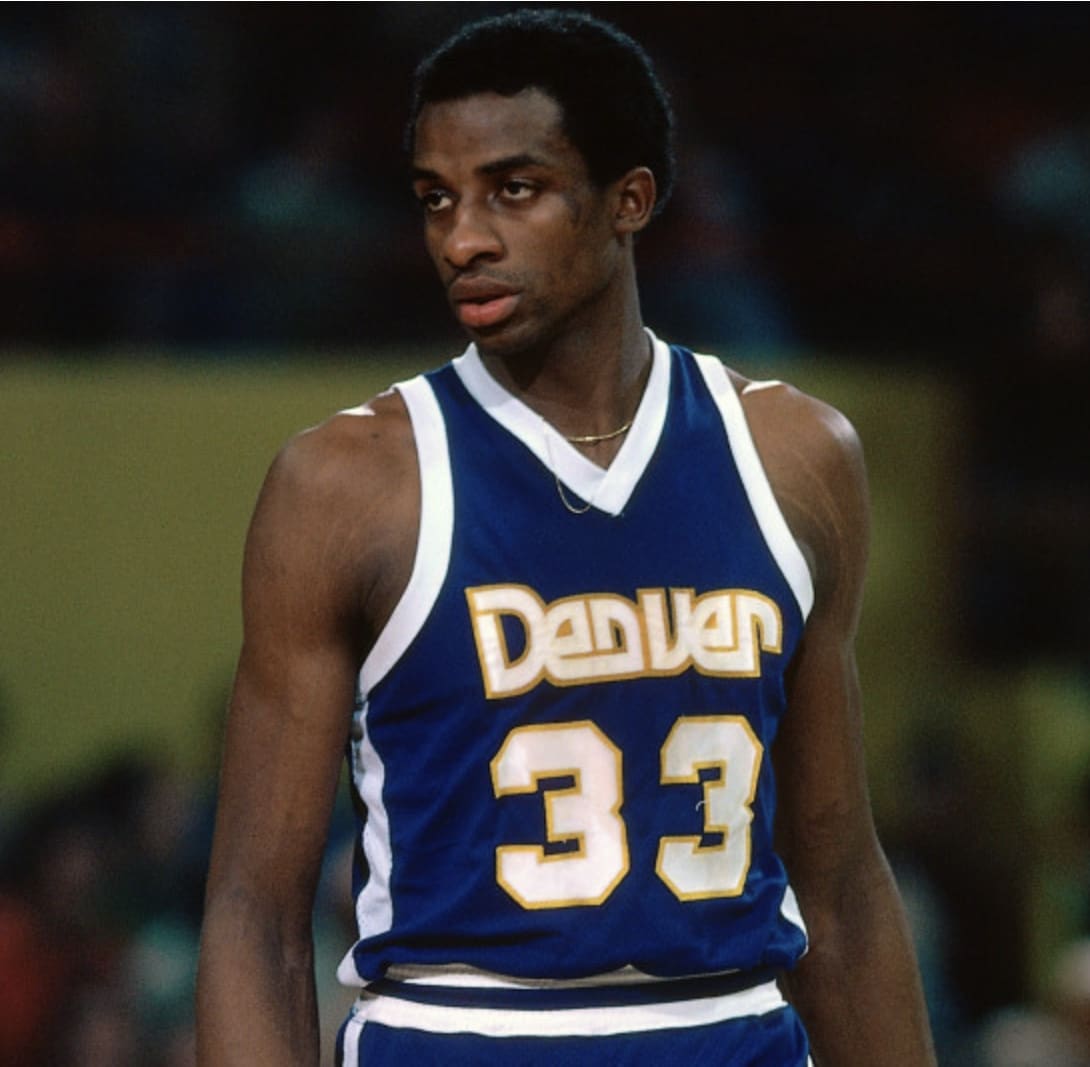 Best College Basketball Players of All Time - Campus Insiders