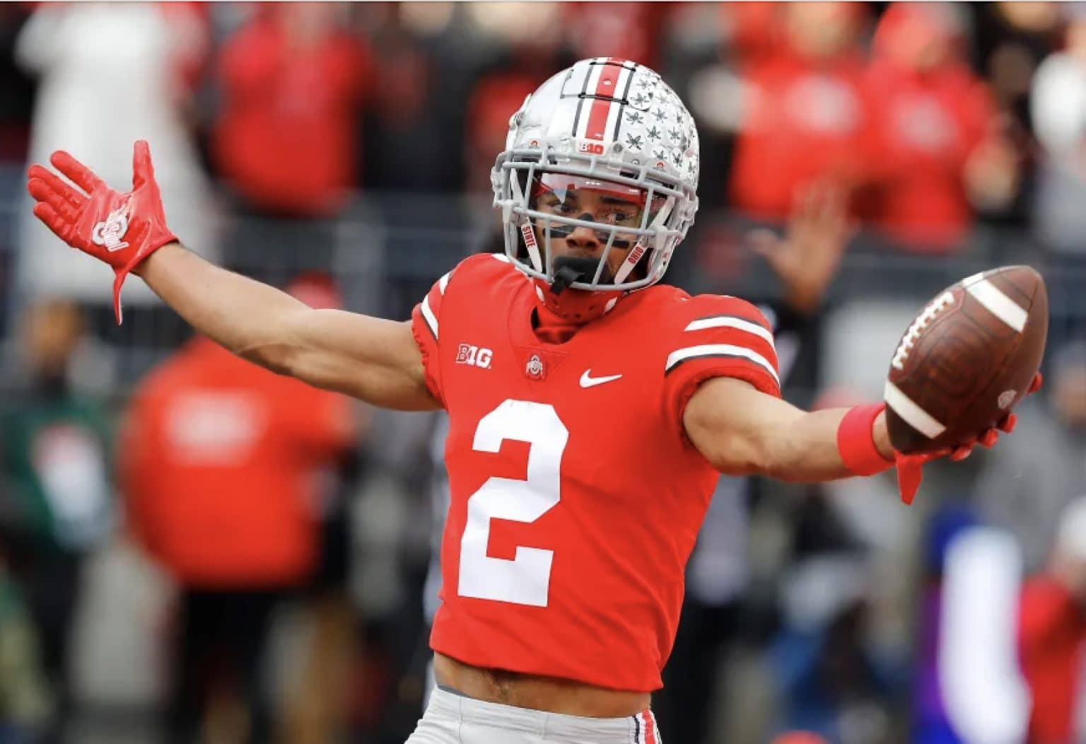 Best College Football Uniforms - Campus Insiders